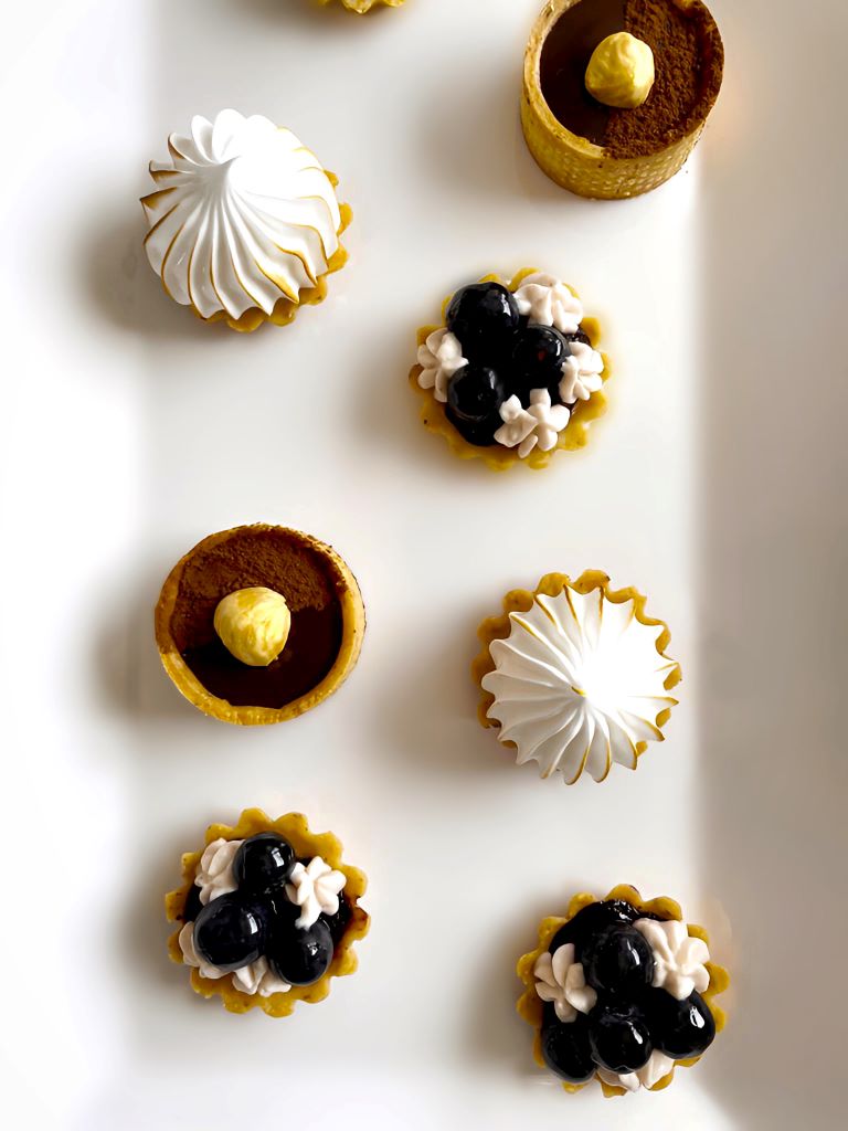 Petit four - mini cakes Archives - Tatin and Co
